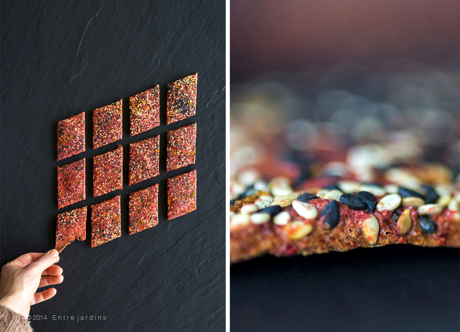 Beet & seed crackers ||| Crackers de sementes e beterraba | ENTRE ...